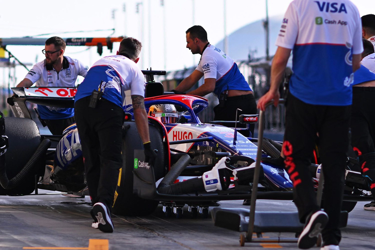 RB F1 2024 | Especial sobre la escudería italiana y los pilotos | Marca