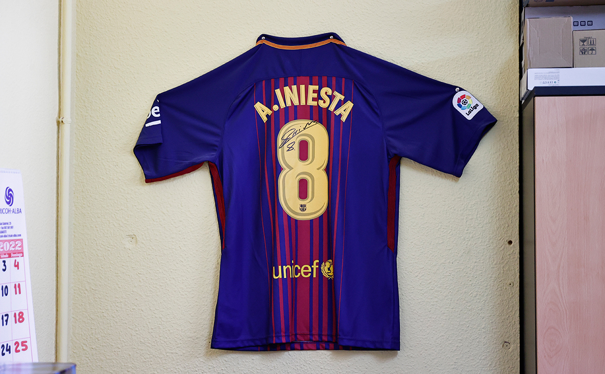Iniesta se retira del fútbol | Especial MARCA.com